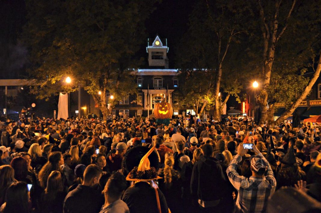 Halloweentown Oregon: A Month Long Event in St. Helens