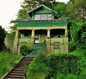 26 Old Abandoned Buildings in Oregon That'll Amaze You