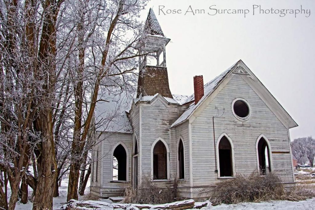 26 Old Abandoned Buildings in Oregon That'll Amaze You