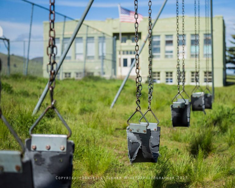 26 Historic Oregon Schoolhouses Still Standing Today