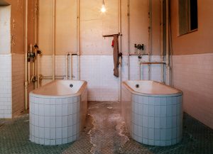 These Photos From Oregon's Abandoned Insane Asylum Are Downright