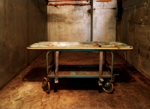 These Photos From Oregon's Abandoned Insane Asylum Are Downright