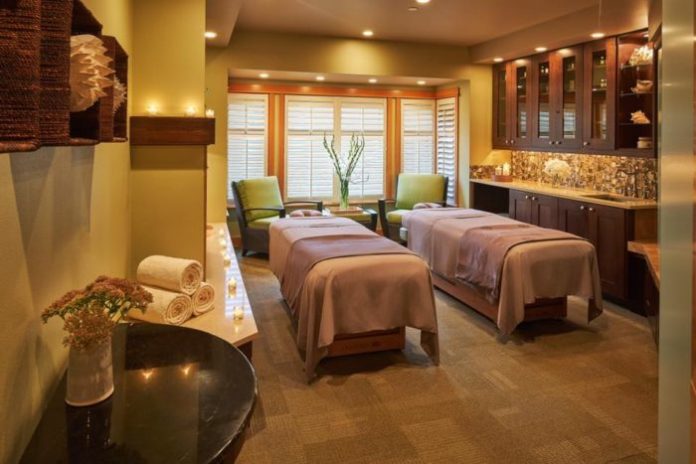 Stephanie Inn: One of the Most Luxurious Hotels in the Country