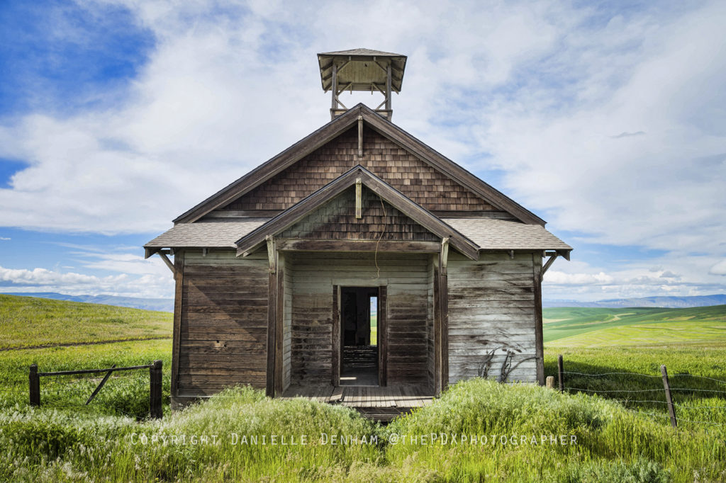 A Photographer's Journey: Capturing Old Schoolhouses of Oregon History