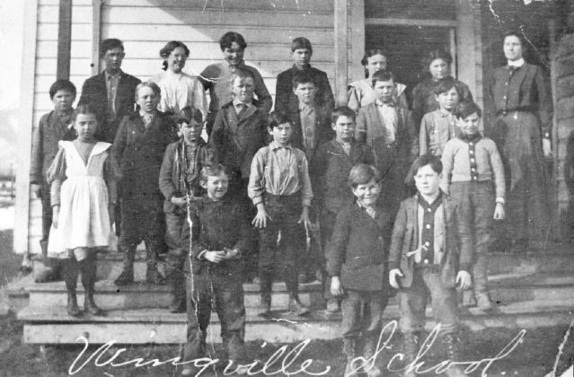 A Photographer's Journey: Capturing Old Schoolhouses of Oregon History