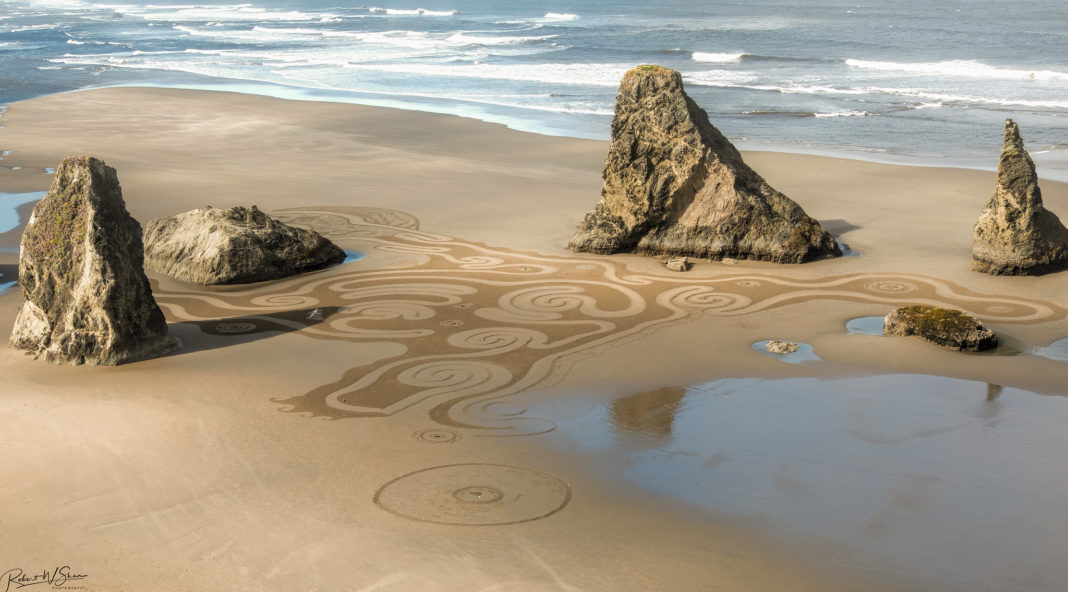 Stunning Sand Art: Magical Sand Labyrinths On The Oregon Coast