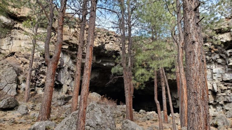 Guide To Caves In Oregon (And Awesome Lava Tubes) 2025