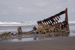 Peter Iredale Wreck: From Tragedy to Tourist Attraction in Oregon