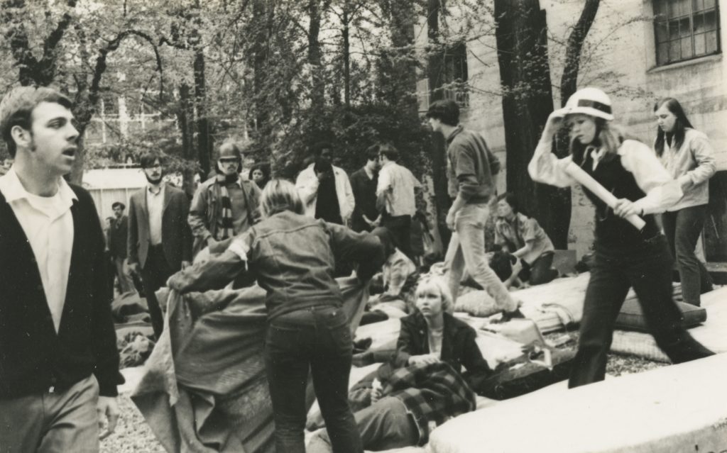 1970's Portland Oregon - A Look Back At A Changing City In Photos And