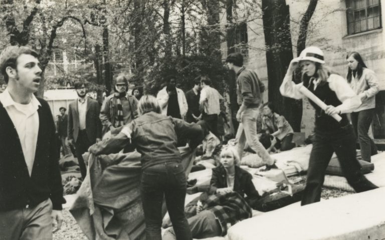 1970's Portland Oregon - A Look Back At A Changing City In Photos And