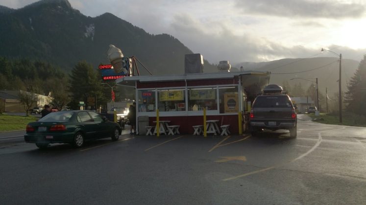 The Tallest Ice Cream Cones In Oregon Can Be Found At The Eastwind Drive-In