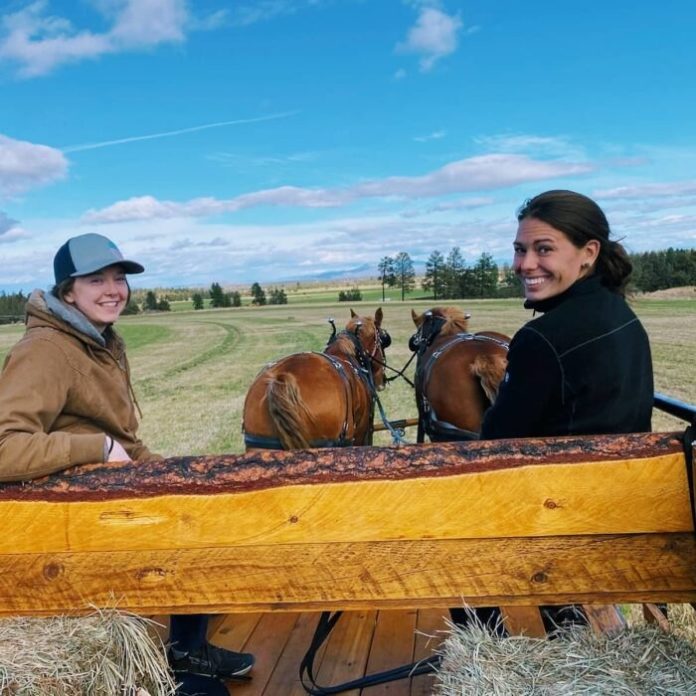 Enjoy Awe-Inspiring Views Of Sisters, Oregon On This Unique Carriage Ride