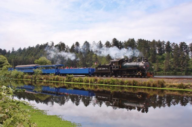 You'll Love This Magical Train Ride Along The Oregon Coast