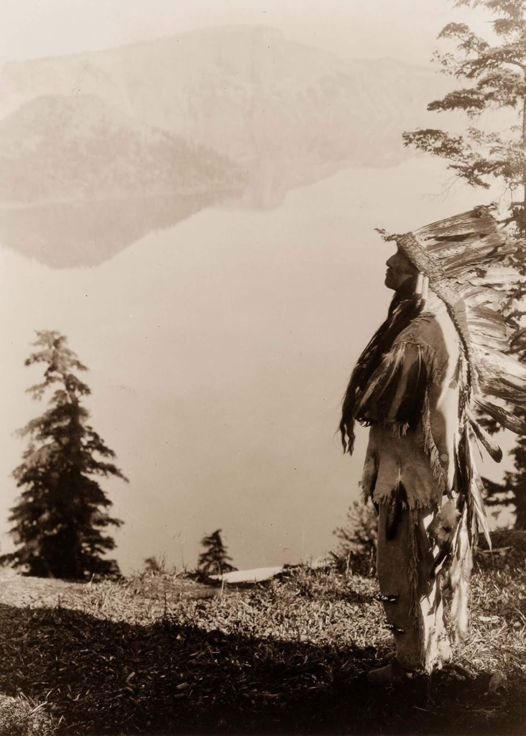 16 Stunning Historical Photographs of Oregon's First Nations
