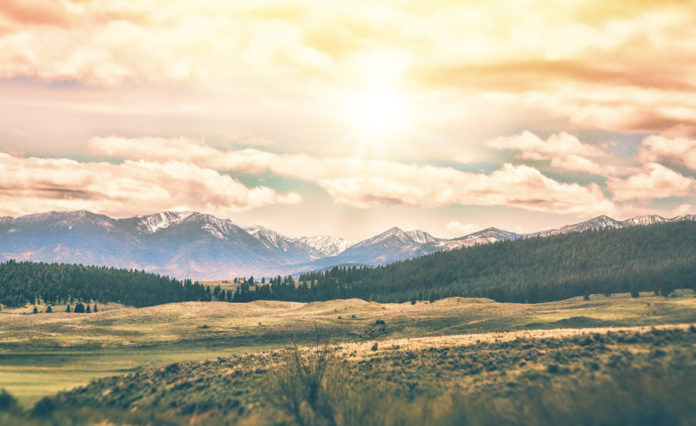 The Most Awesomely Epic Oregon Trail Road Trip You'll Ever Take