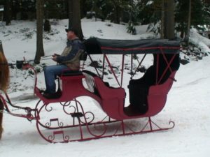 Romantic Sleigh Rides In Oregon Are Happening At Odell Lake