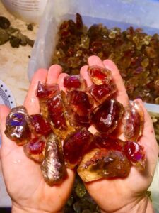 Oregon Sunstones: Where To Dig These Gorgeous Gems For Free
