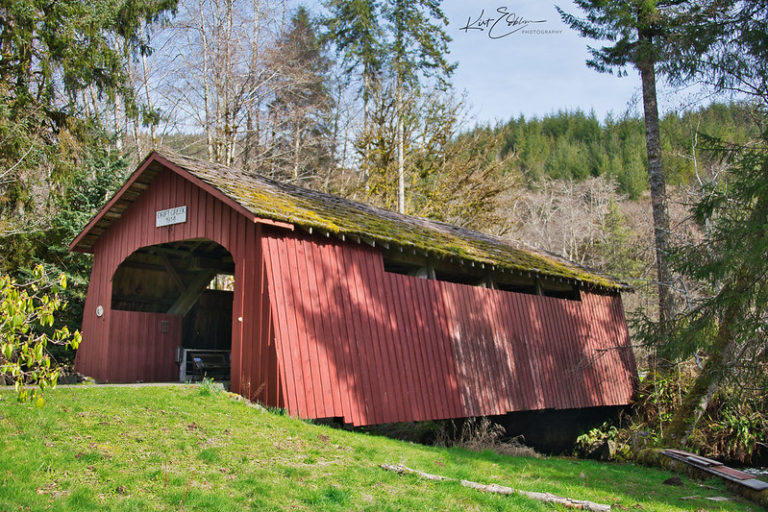 The Oldest Remaining Covered Bridge In Oregon Has Been Around Since 1914