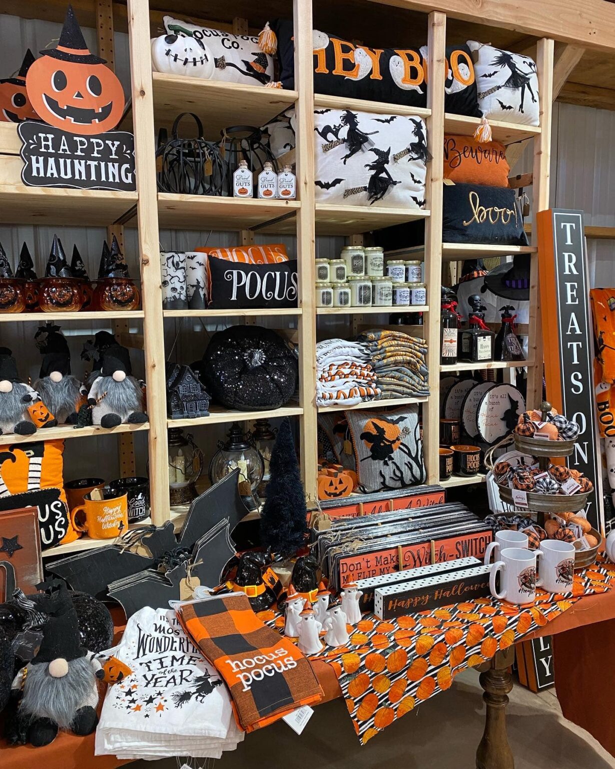 This Adorable Fall Store And Pumpkin Patch In Wilsonville Is Now Open