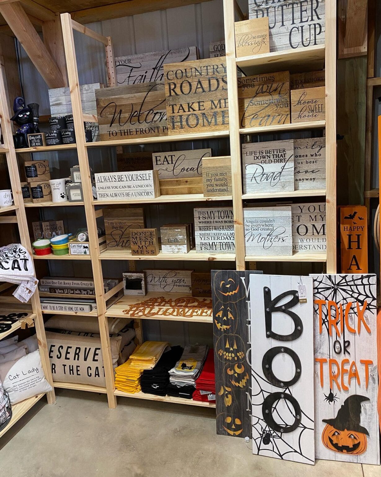 This Adorable Fall Store And Pumpkin Patch In Wilsonville Is Now Open