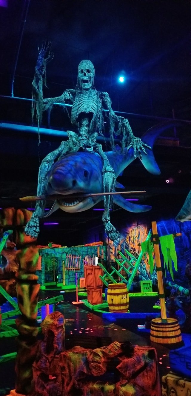 Go On A Glowing Pirate Mini Golf Adventure At Glowing Greens In ...