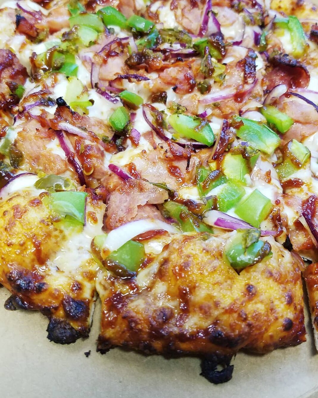 The Pizza Parlor In Oregon That's Been Called The Best On The Coast