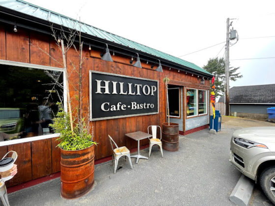 Locals Go Crazy For The Dungeness Crab Melt At This Oregon Coast Cafe