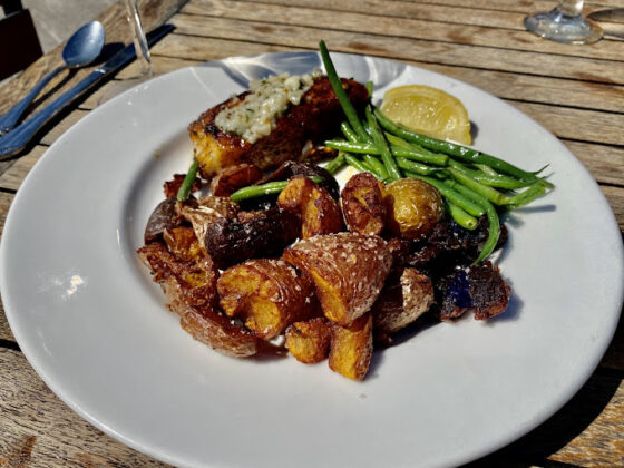 The Wayfarer on the Oregon Coast Offers an Unforgettable View ...