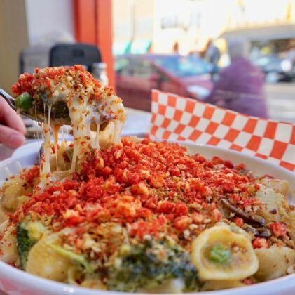 Build Your Own Mac 'N Cheese Bowl At This Unique Oregon Restaurant
