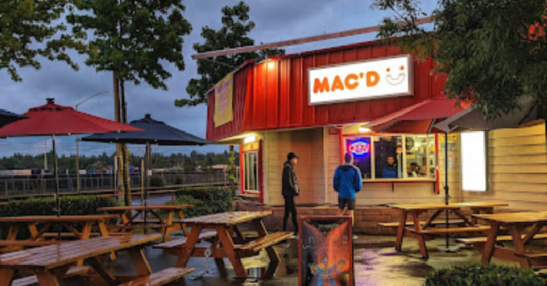 Build Your Own Mac 'N Cheese Bowl At This Unique Oregon Restaurant