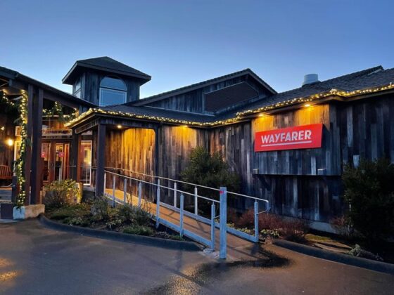 The Wayfarer on the Oregon Coast Offers an Unforgettable View ...