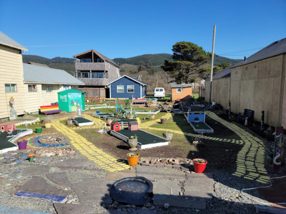 The Rockhounding and Miniature Golf Oasis in Oregon You Didn't Know
