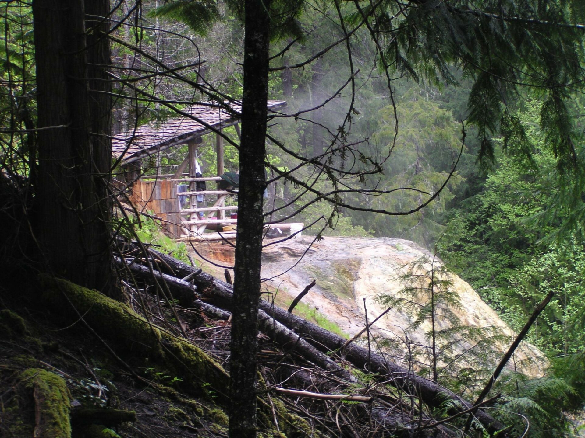 Umpqua Hot Springs Should Be Your Next Weekend Getaway