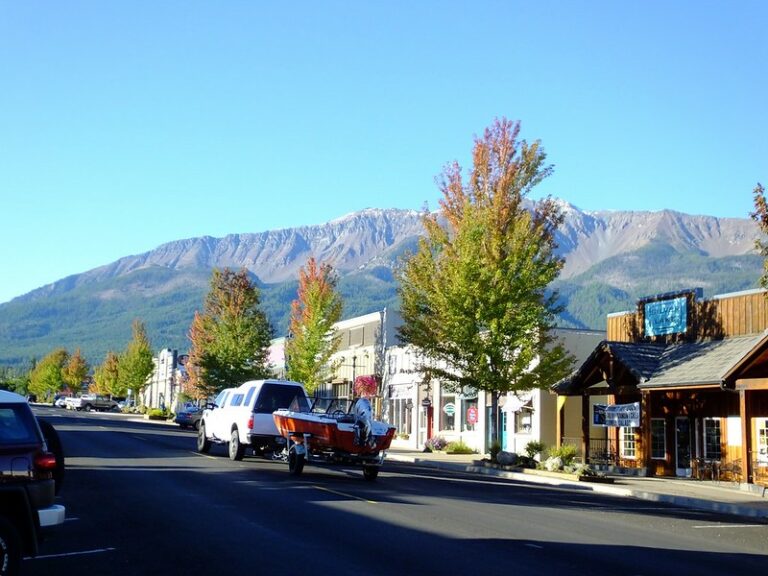 Explore Joseph, Oregon: The 13th Most Beautiful Small Town in the US