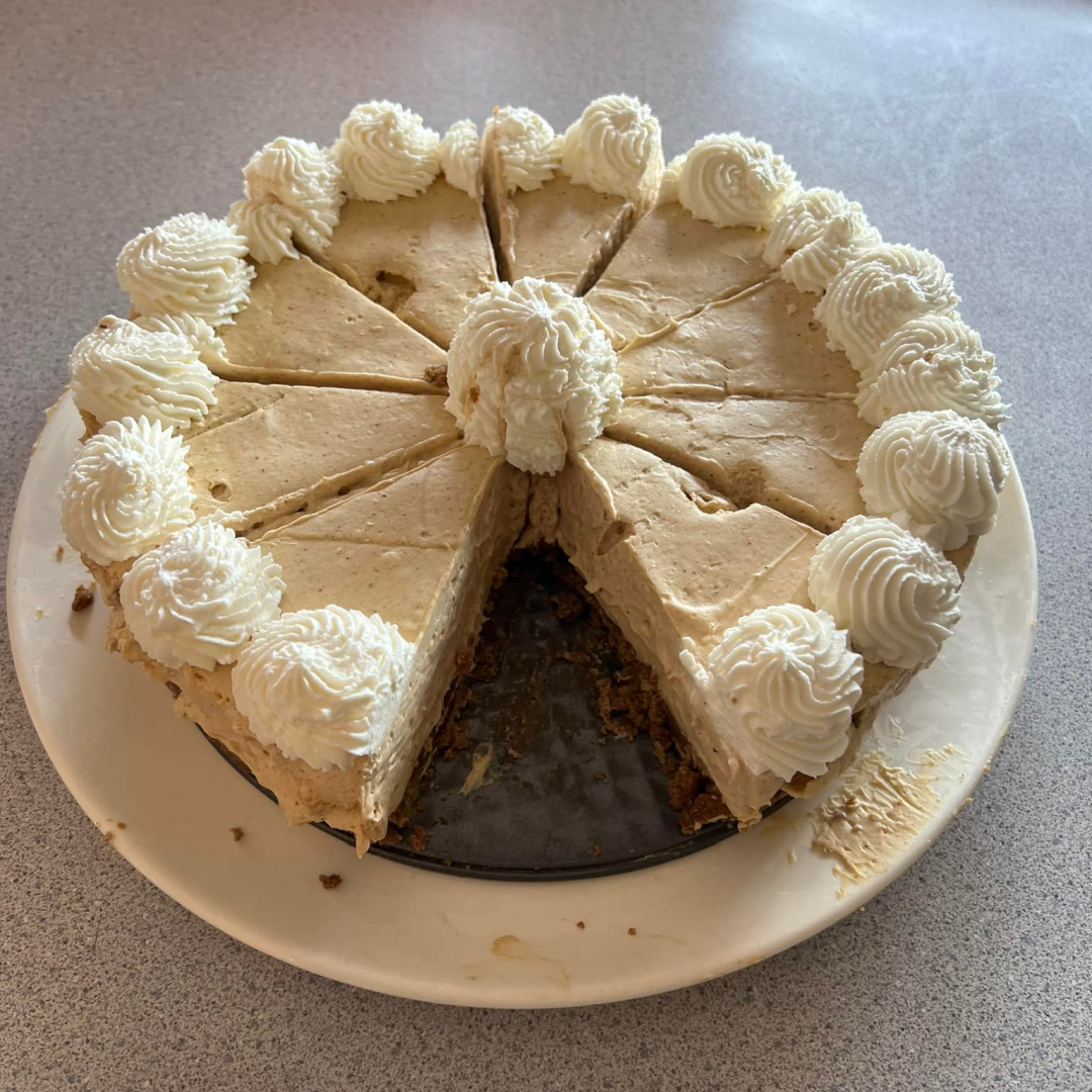 You Don’t Have to Wait Till Christmas to Visit This Gingerbread House ...