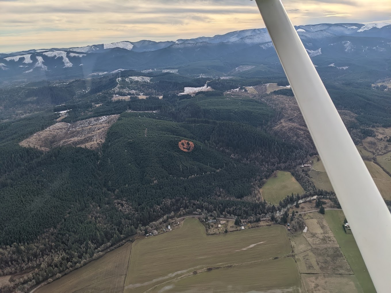 How To Catch A Glimpse Of Oregon’s Elusive Smiley Face Hill