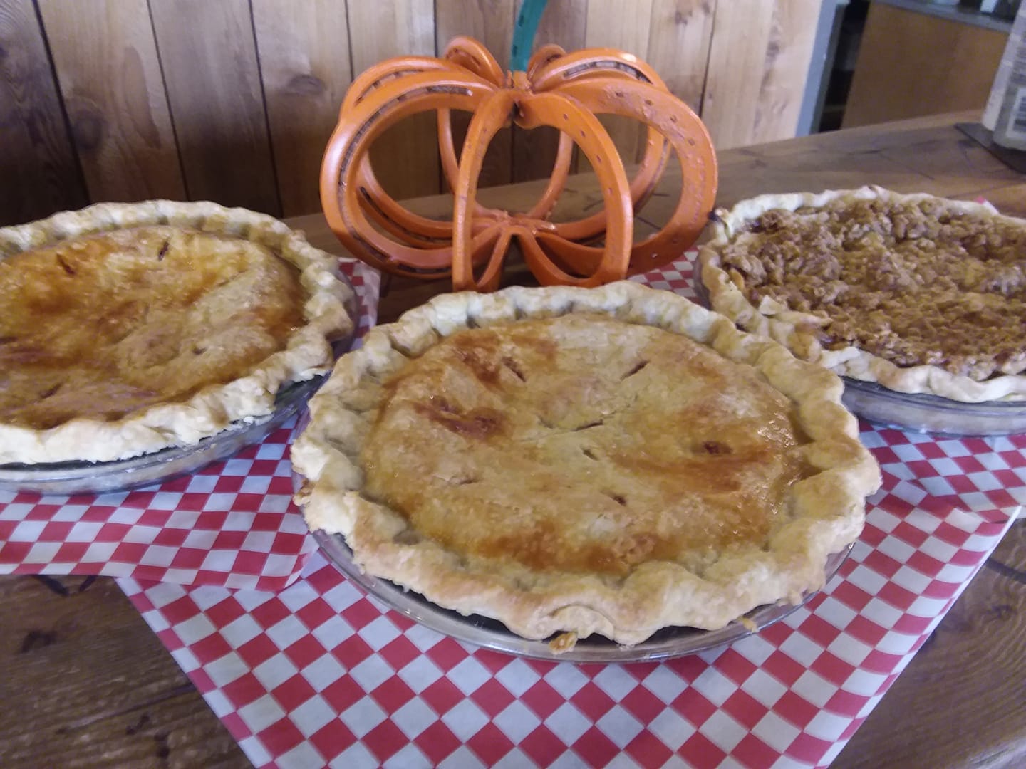 Dayville Cafe's Heavenly Pies Make For A Worthy A Trip To The Country