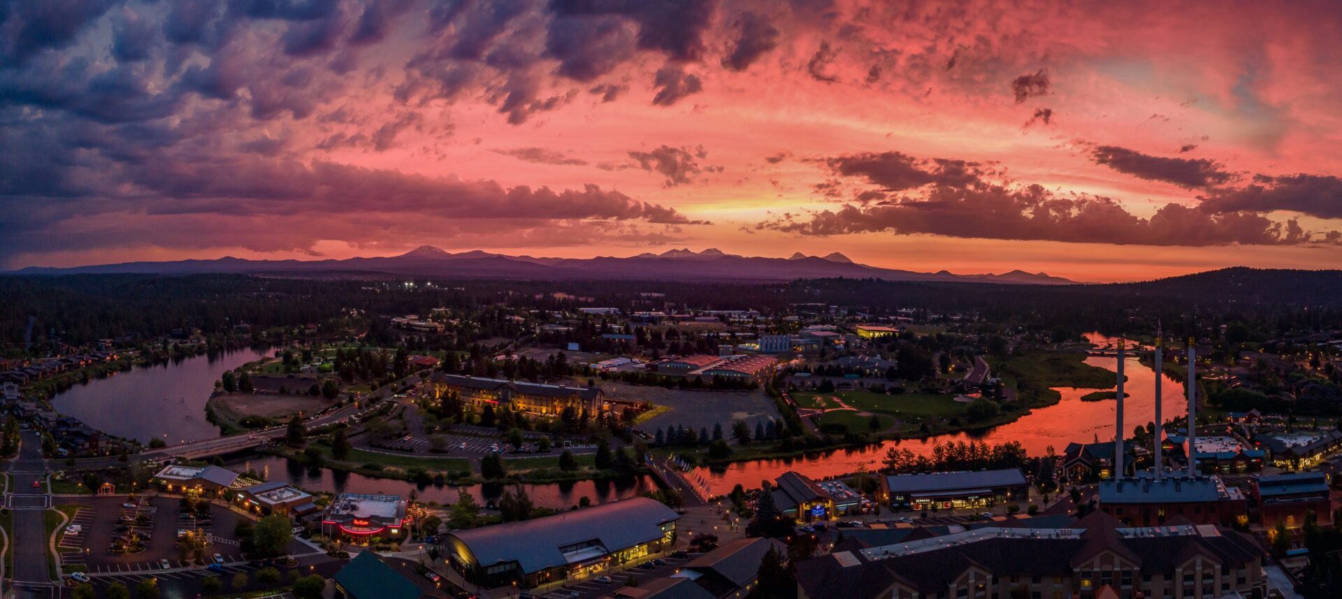 The Old Mill District in Bend (A Helpful Guide to Restaurants and More)