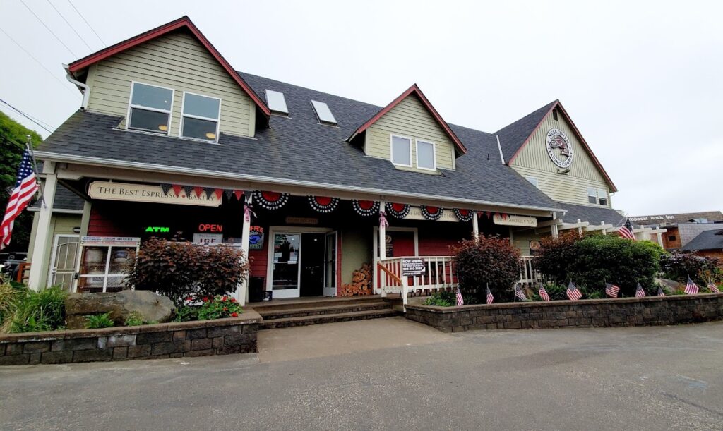 The Neskowin Trading Company - Giving Beachgoers What They Need Since 1915