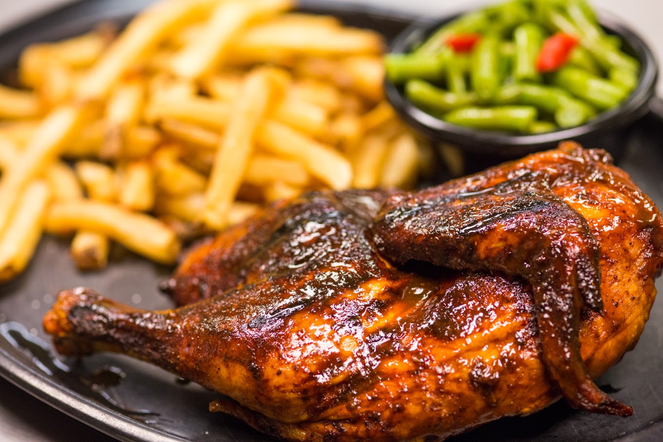 Hole In The Wall BBQ In Oregon Is Melt In Your Mouth Good