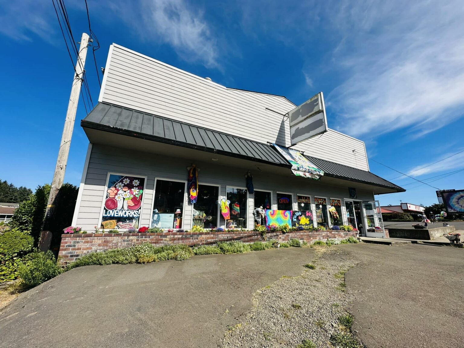 Peace, Love And Tie Dye - This Coastal Hippie Store Has Serious Retro Vibes