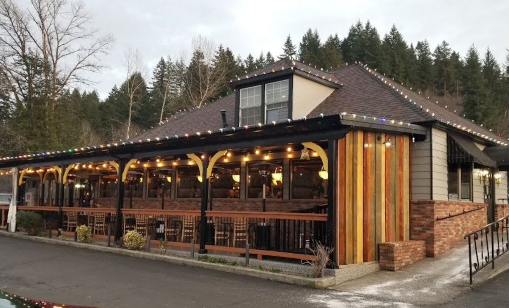 This Classic Oregon Lakefront Spot Serves Bloody Marys That Are Like ...