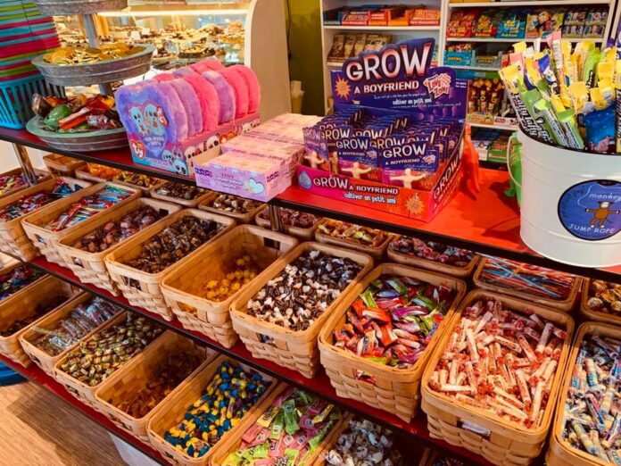 Get Your Sugar Fix at Manzanita Sweets in the Sweetest Oregon Beach Town