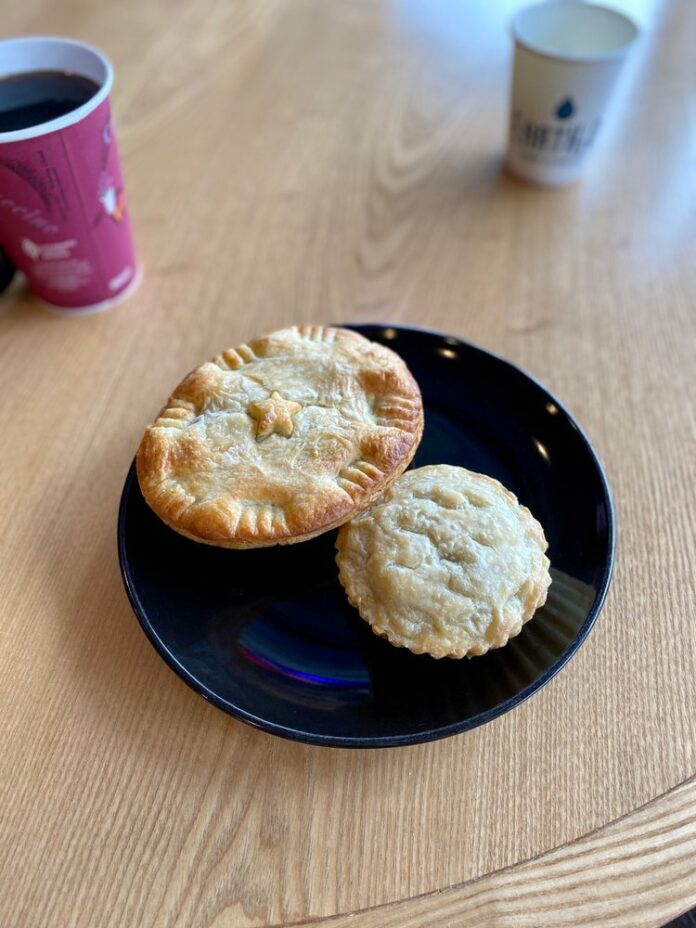 This Cozy Small Town Oregon Shop Serves The Most Mouthwatering ...