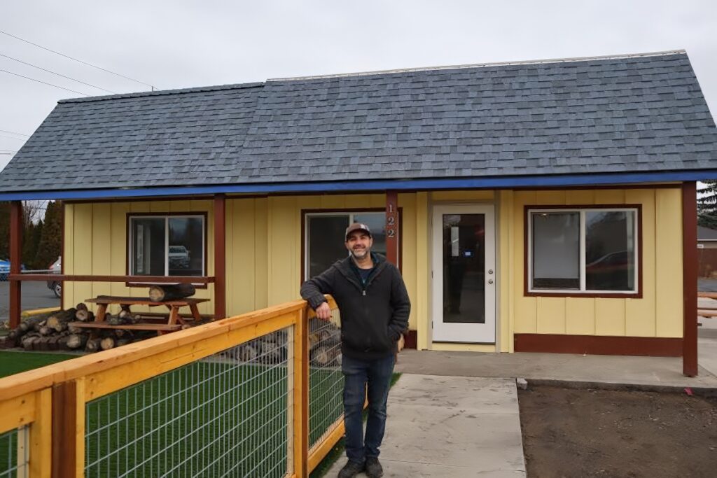 New Food Cart Pod with Zero Alcohol Launches in Oregon, Just in Time ...