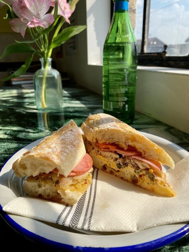 Café des Chutes's Famous Oregon Pastry is Easily Dethroning the Classic ...