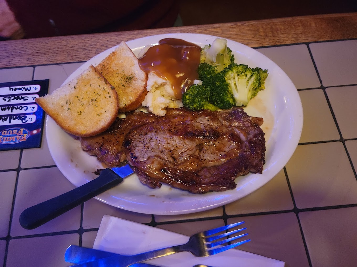 Enjoy All-Day Breakfast at this Charming Diner in Oregon, Where the ...