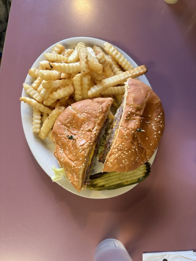 Enjoy All-Day Breakfast at this Charming Diner in Oregon, Where the ...