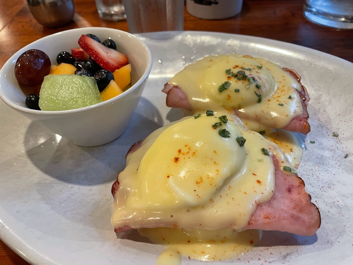 Wanda's Cafe On The Oregon Coast Is Famous for Their Legendary Cinnamon ...