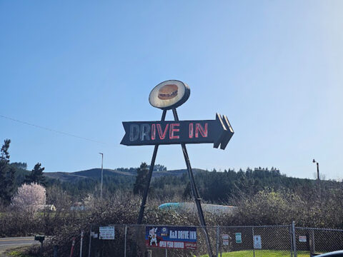 The Old Fashioned Drive-In Restaurant In Oregon That Hasn’t Changed In ...
